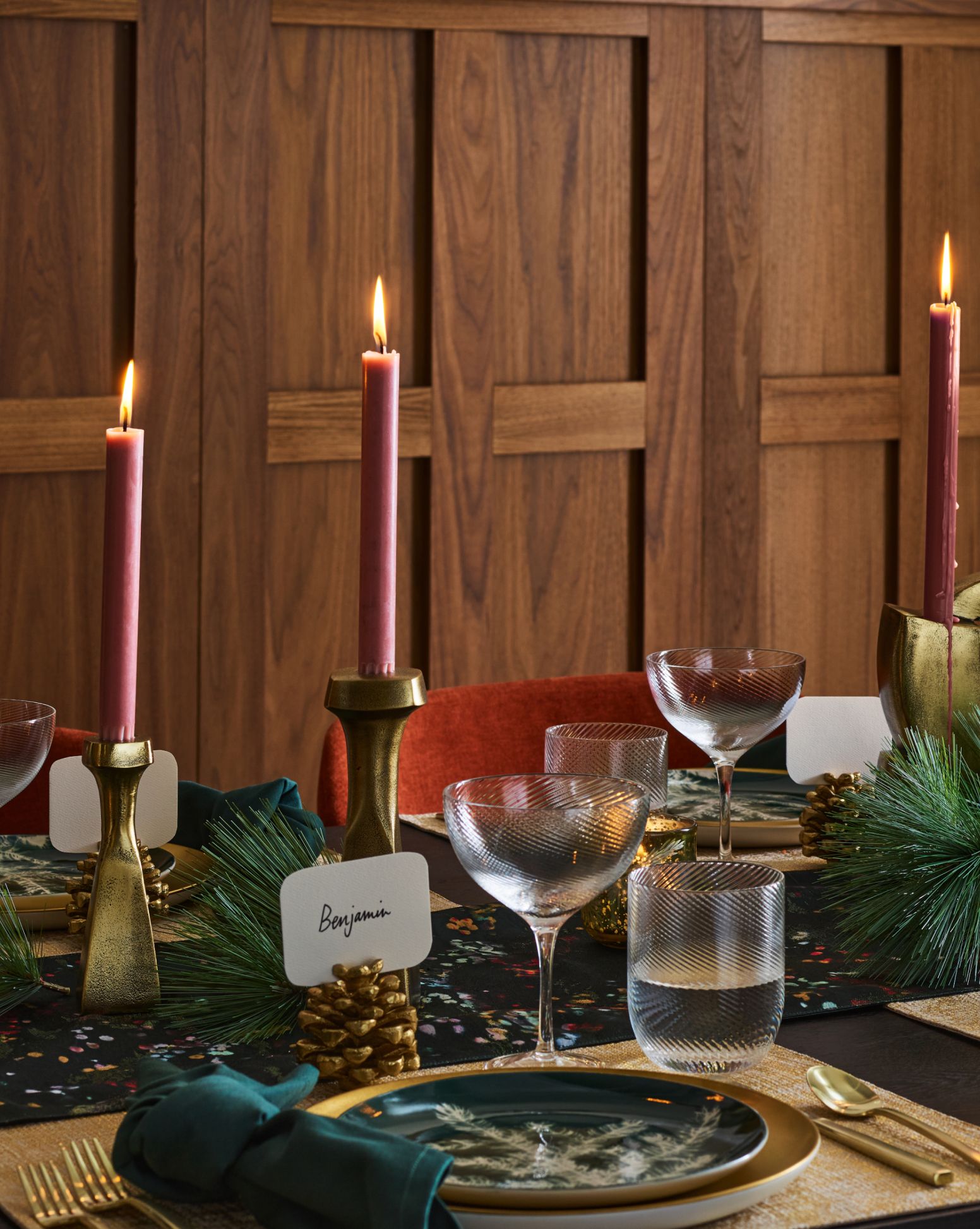 Five Christmas Place Setting Ideas to Try Out at Home | Livingetc