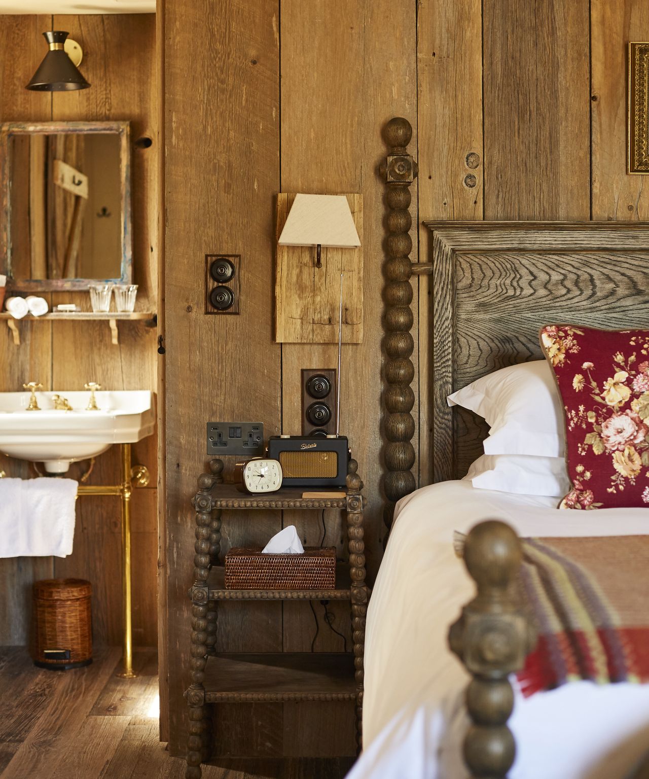 Luxury bedroom ideas: 25 ways to design a boutique hotel room | Homes ...