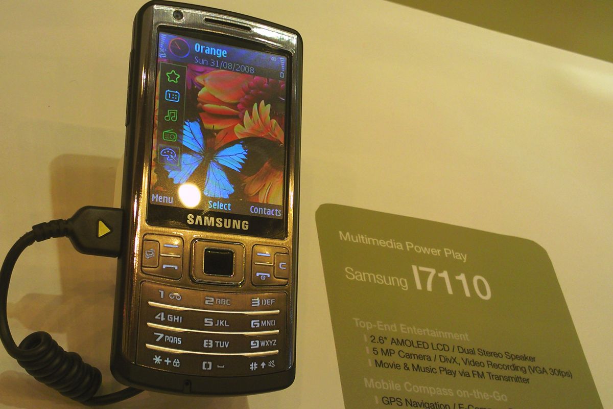 Photos: Samsung's i7110 | IT Pro
