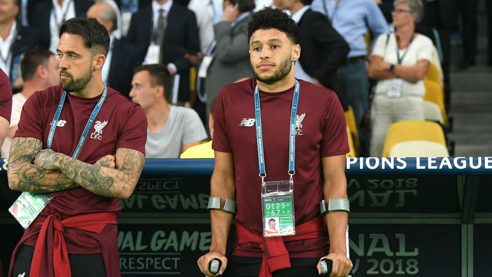 Oxlade-Chamberlain targeting early return | FourFourTwo