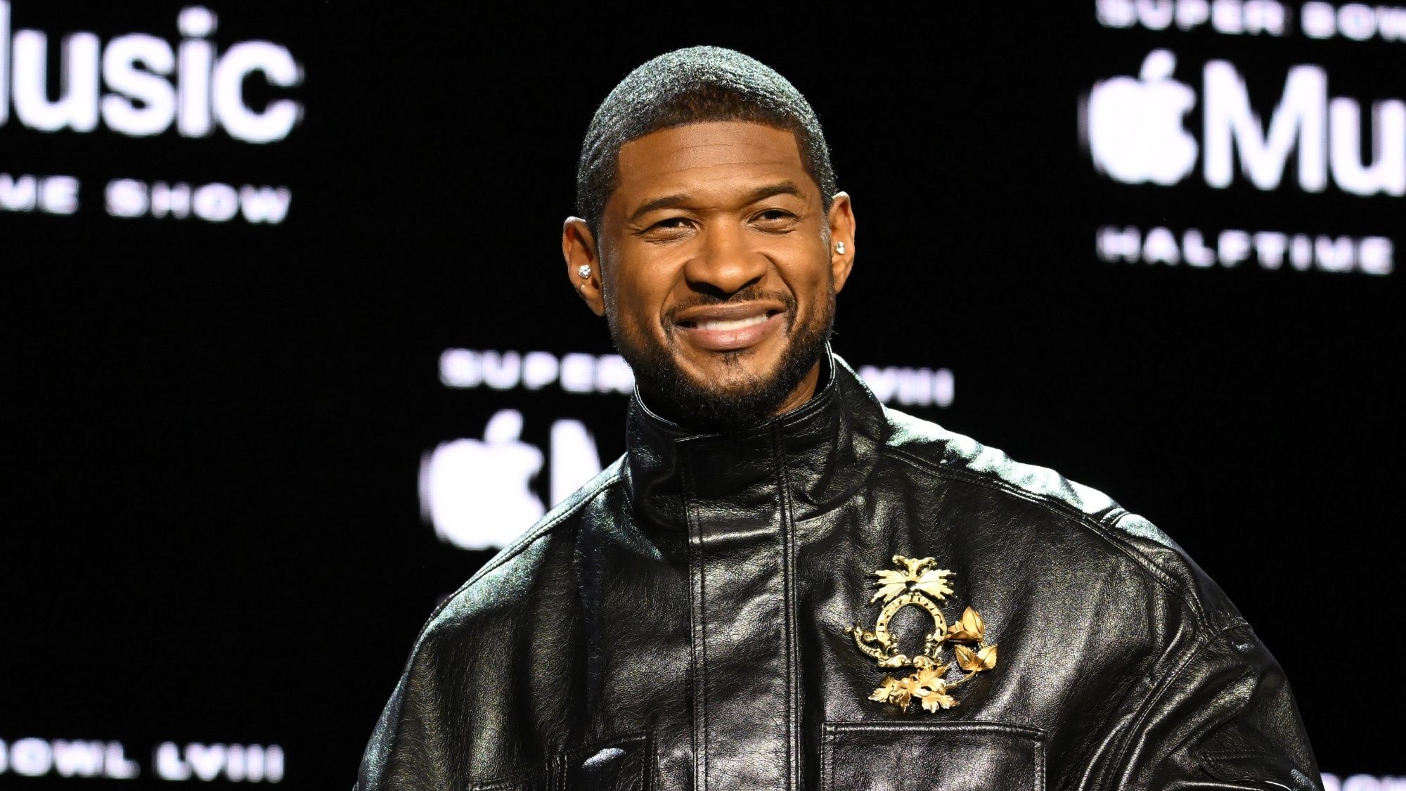 Super Bowl halftime show 2024: Usher, time, set list and all the ...
