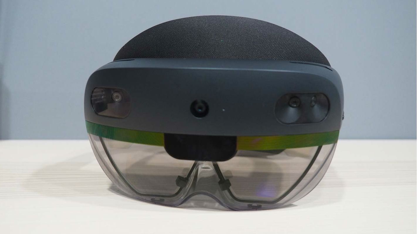 Microsoft Reveals $3,500 HoloLens 2 Developer Kit | Tom's Guide