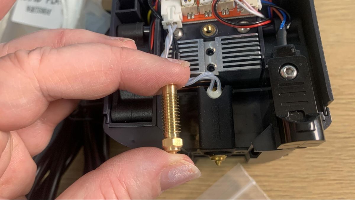 Elegoo Neptune 4 Max Review: Bigger, Buggy and a Bit Faster | Tom's ...