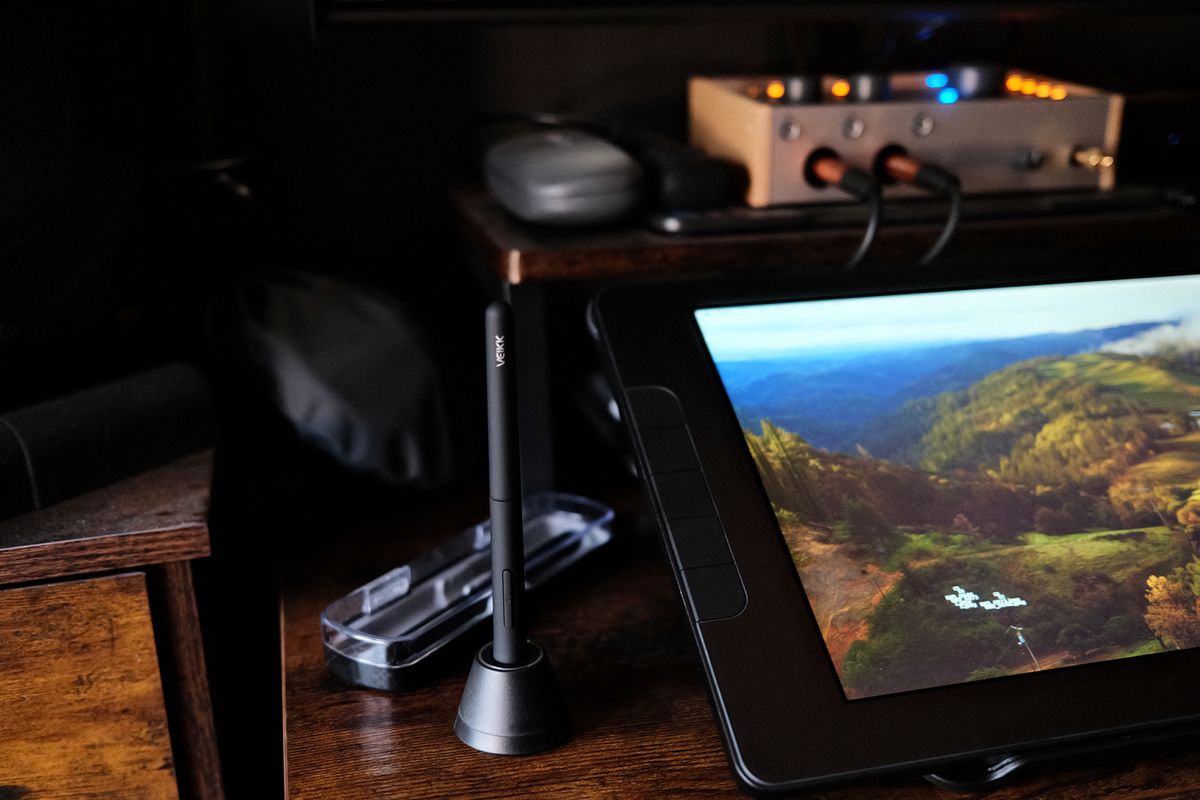Tested: The Veikk Studio 16 drawing tablet outperforms its price tag ...