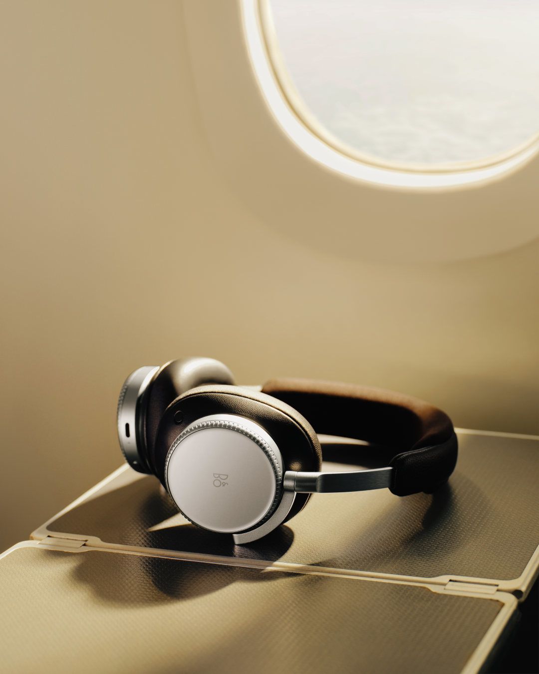 The latest Beoplay H100 headphones from B&O are for keeps | Wallpaper