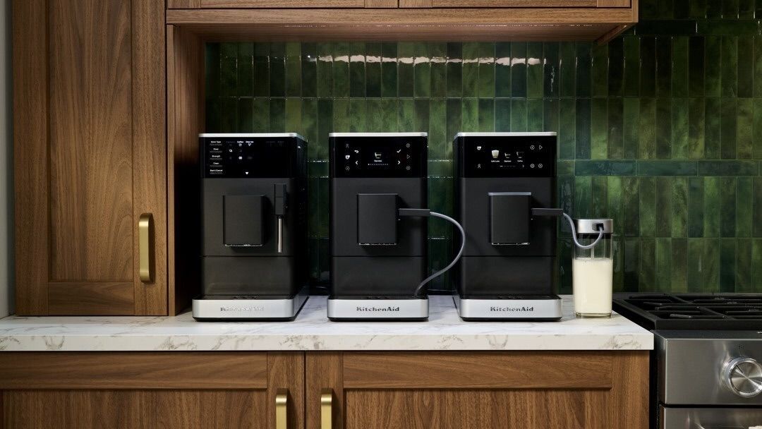 KitchenAid unveils 3 new bean-to-cup coffee machines iced coffee fans ...