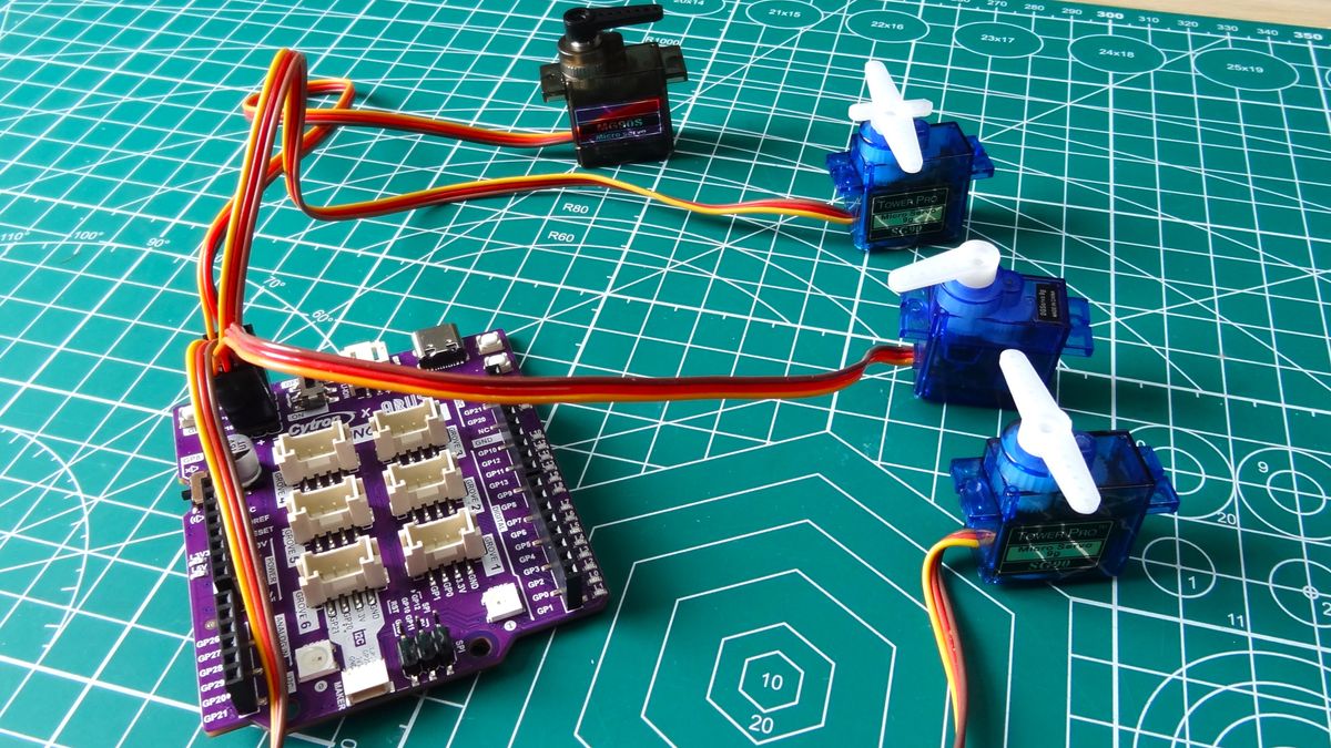 Cytron Maker Uno RP2040 Review: Budget-focused board | Tom's Hardware