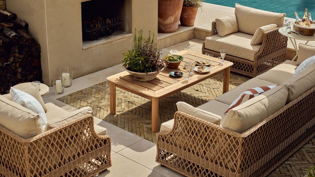 Can you paint a grill and should you: expert advice | Homes and Gardens Can you paint a grill and should you: expert advice | Homes and Gardens