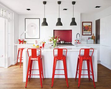 Red kitchens – 14 ways to turn up the heat | Real Homes