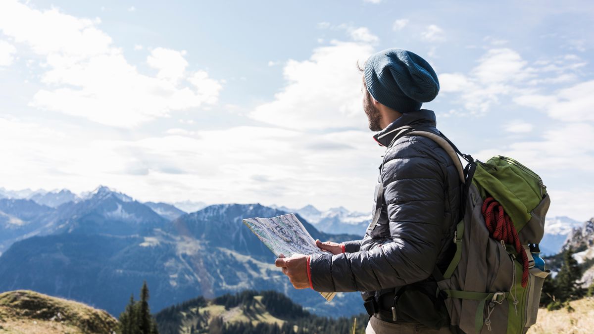 How to navigate without a compass: survival skills 101 | Advnture