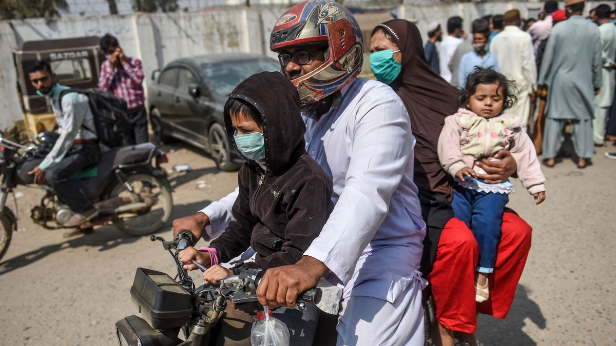 Mystery illness kills 14 in Pakistan - but what caused it? | The Week