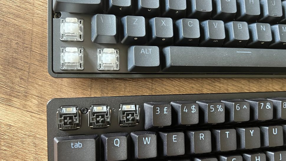 SteelSeries Apex Pro Mini vs Razer Huntsman Mini Analog - which should ...