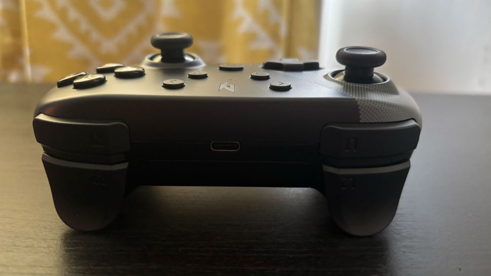 Acer Nitro NGR300 controller review: Acer’s turbo controller is behind ...