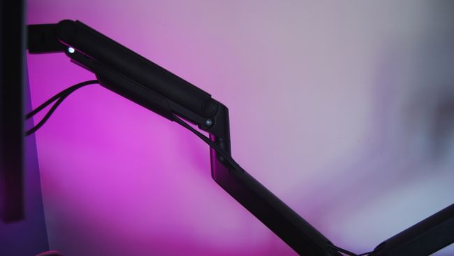 MSI MAG MT201D monitor mount review | Windows Central