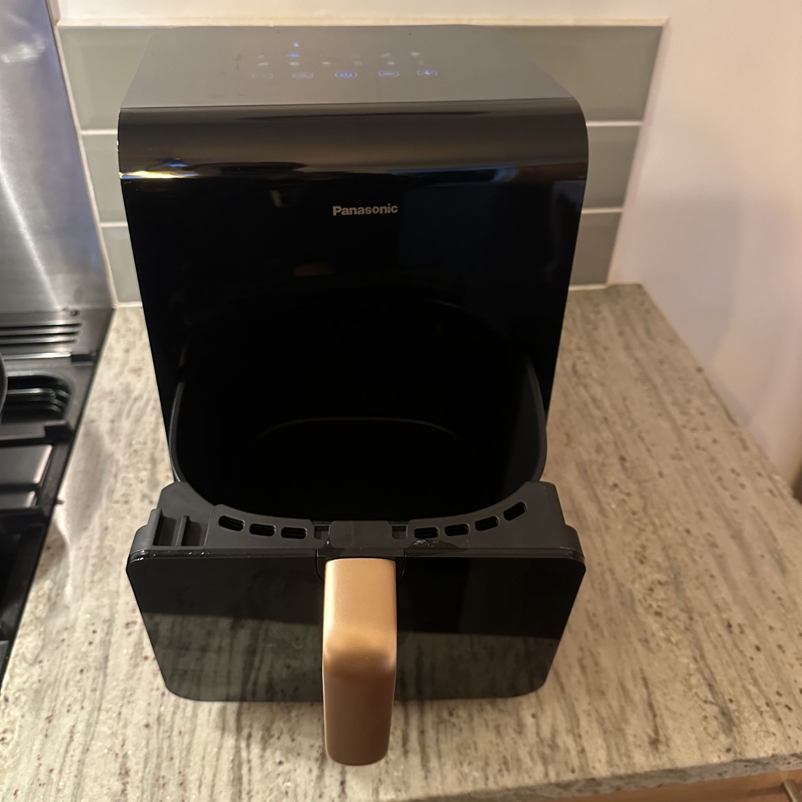Panasonic NF-CC600AXC Air Fryer review - how does it fare? | Ideal Home