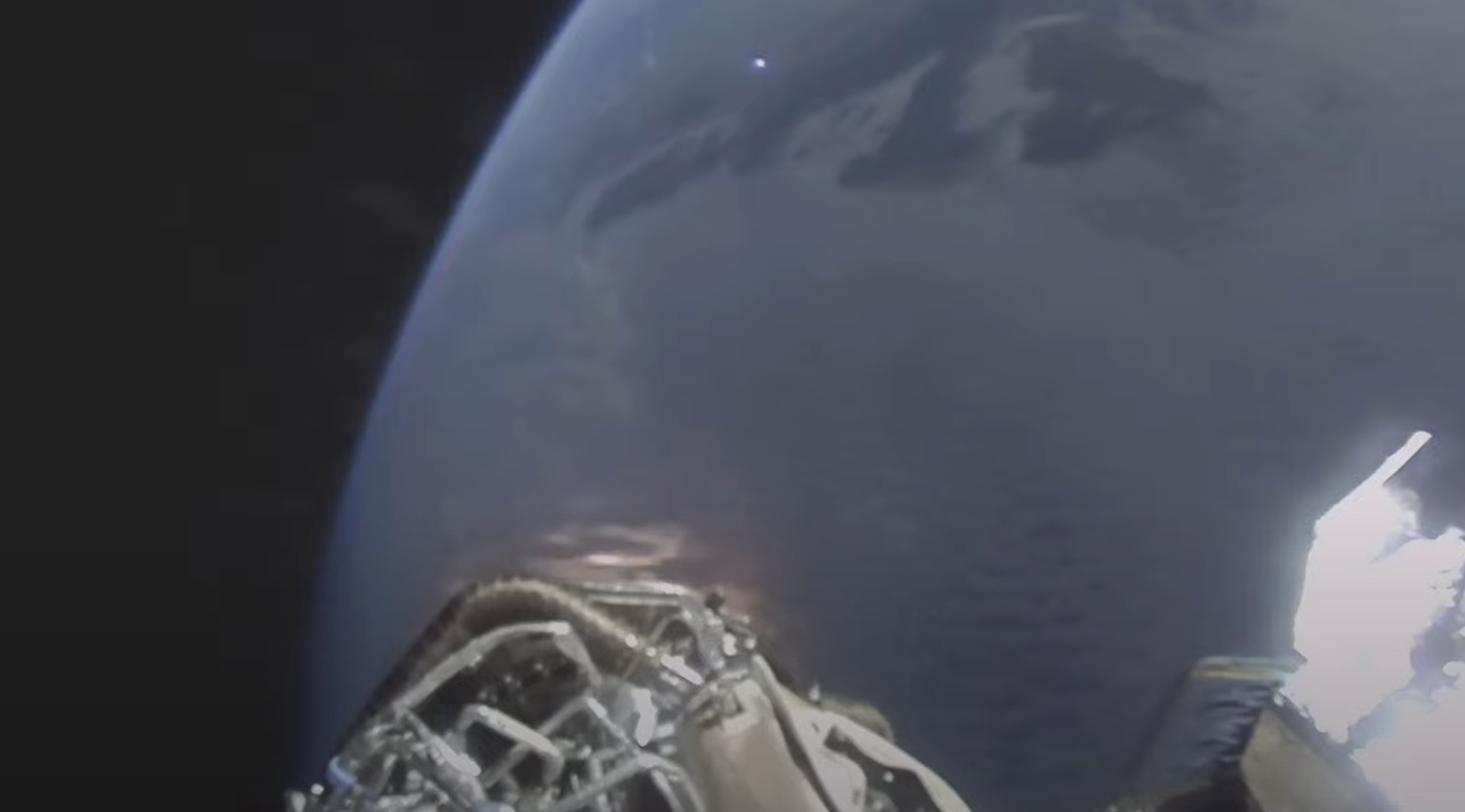 Firefly Aerospace's Alpha rocket fails during launch, falls into the ...