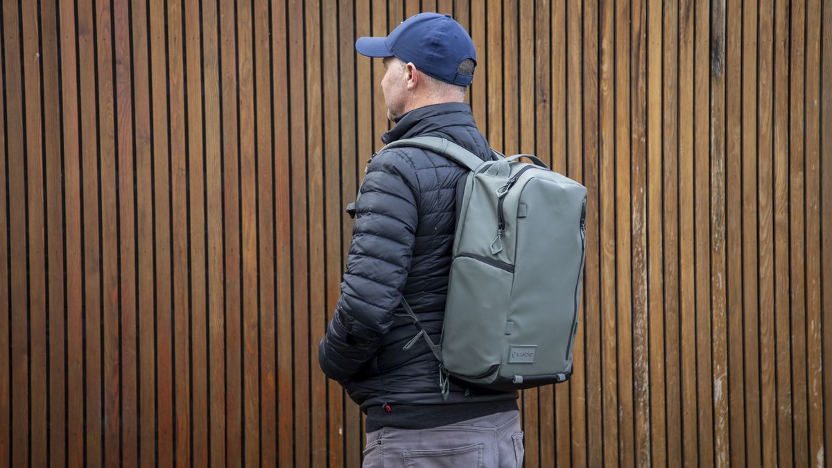 Wandrd Prvke Pocket / Zip camera backpacks review: dual-use bags for ...