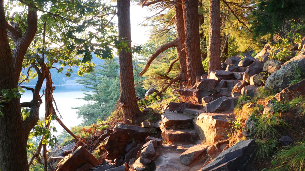 Take a hike on one of these 11 National Scenic Trails | Advnture