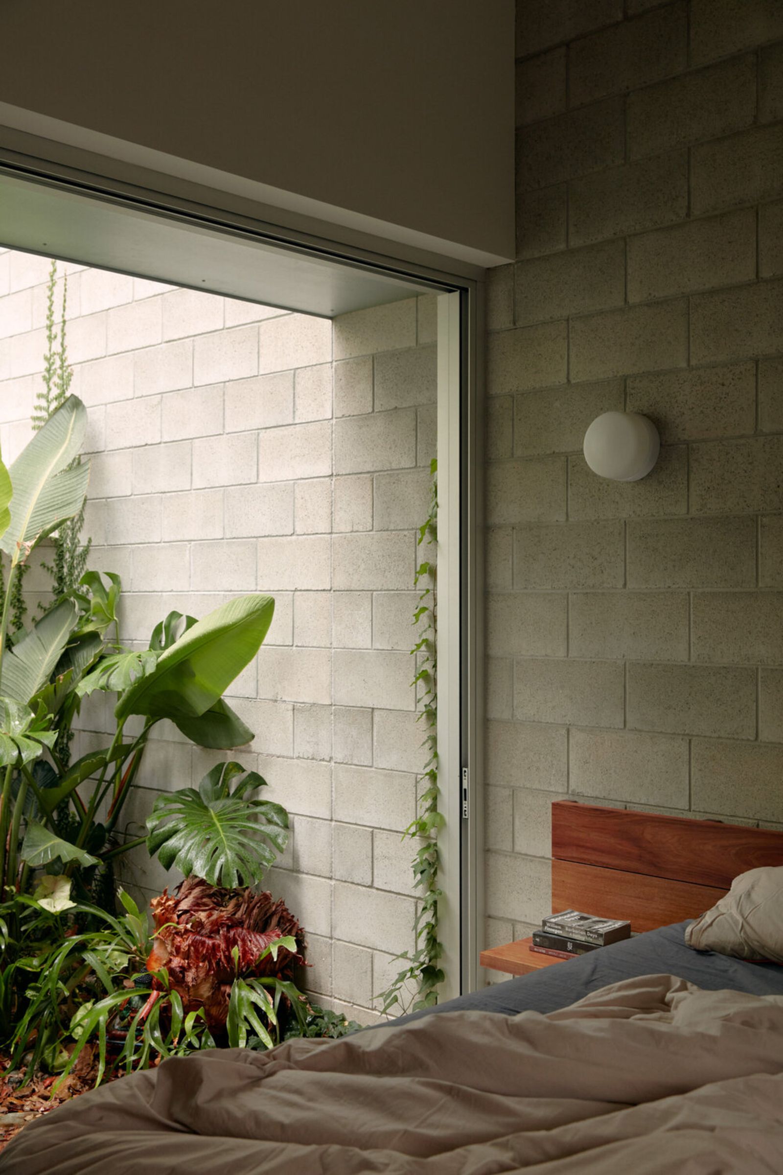 What is Eco Brutalism? The Most Exciting Style of This Era | Livingetc