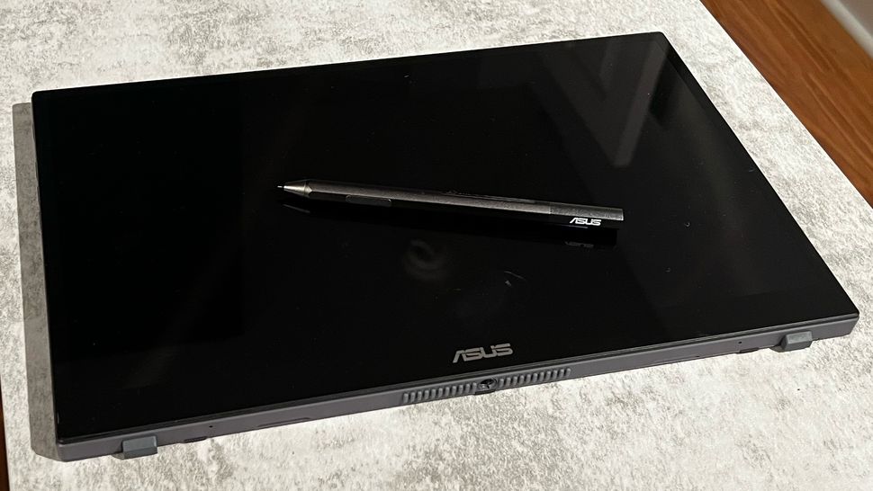Asus ZenScreen Ink MB14AHD Portable Monitor Review: Pen to Go | Tom's ...