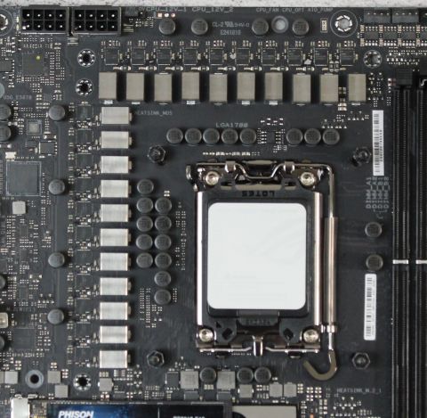 Asus ROG Maximus Z790 Formula Review: Hybrid cooling and high-end ...