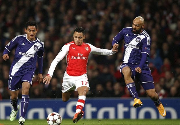 Merson slams 'tactically clueless' Arsenal | FourFourTwo
