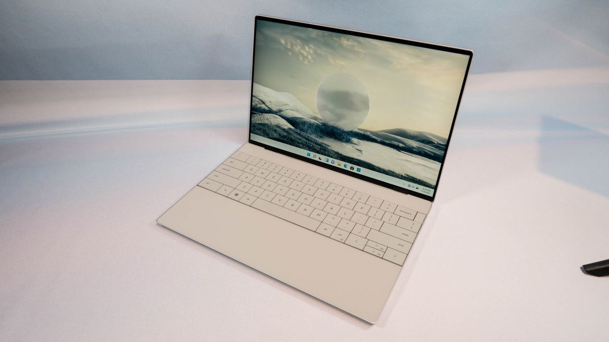 I just tried the future of laptops — here’s what it feels like | Laptop Mag