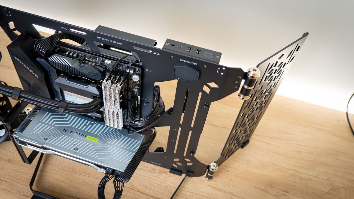 Test Bench Mode & Conclusion - Cooler Master MasterFrame 700 Review: A ...