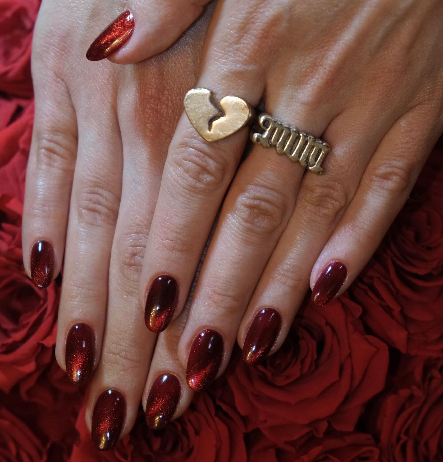 10 "Dark Feminine" Nail Looks to Try This Winter | Who What Wear