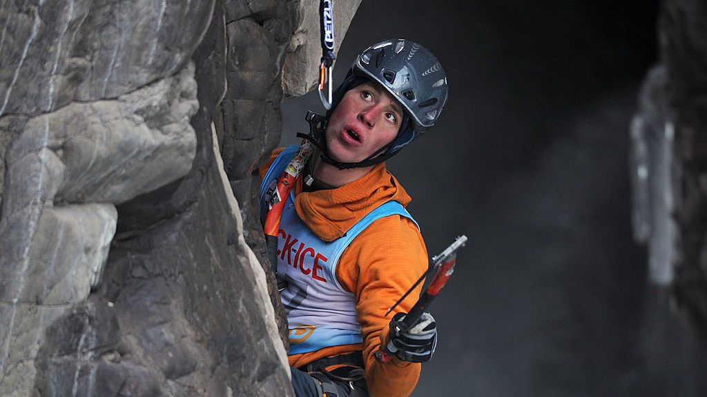 What is dry tooling in climbing? Axes at the ready! | Advnture