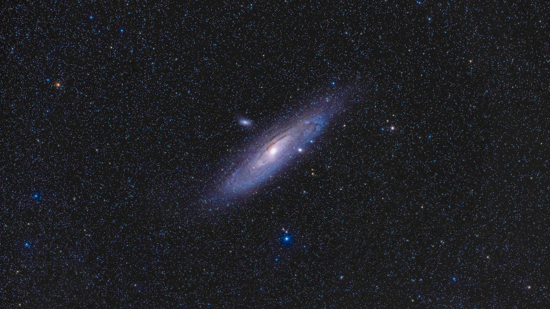 The Andromeda Galaxy shines overhead this week. Here's how to see it | Space