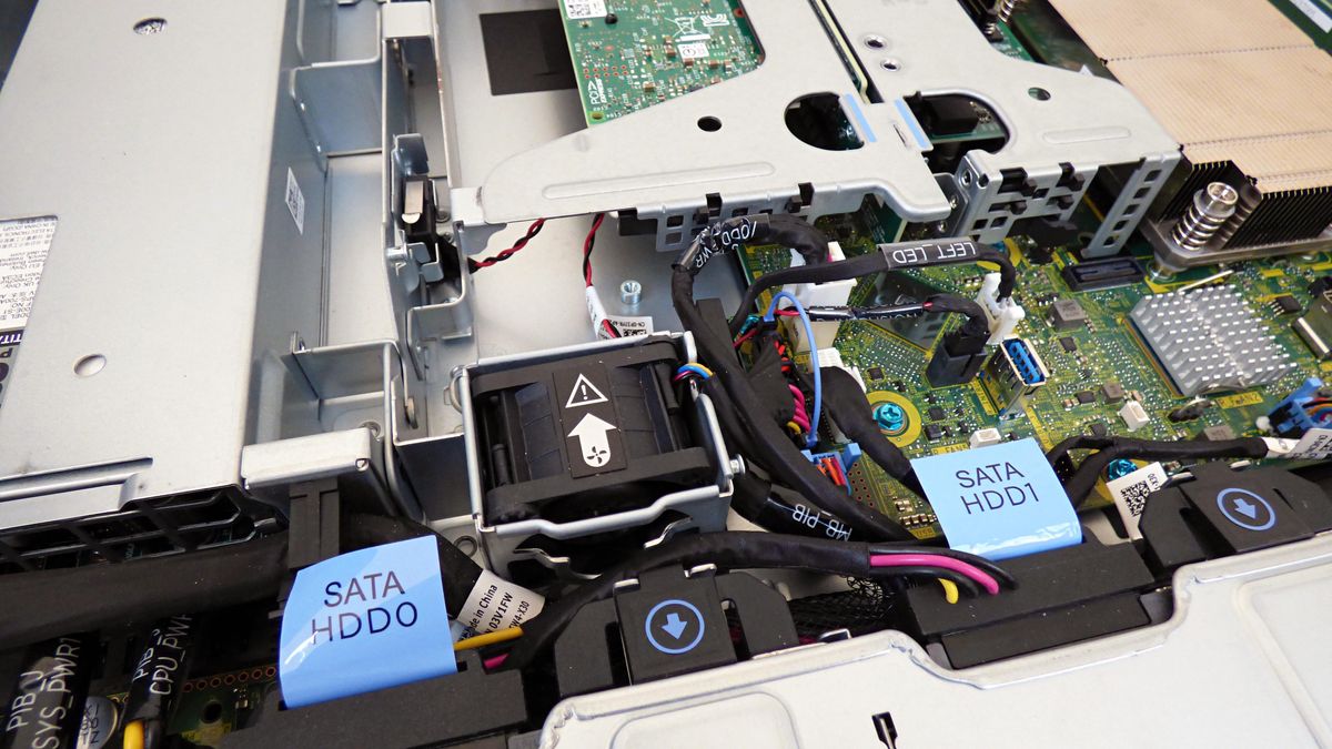 Dell PowerEdge R260 review | ITPro