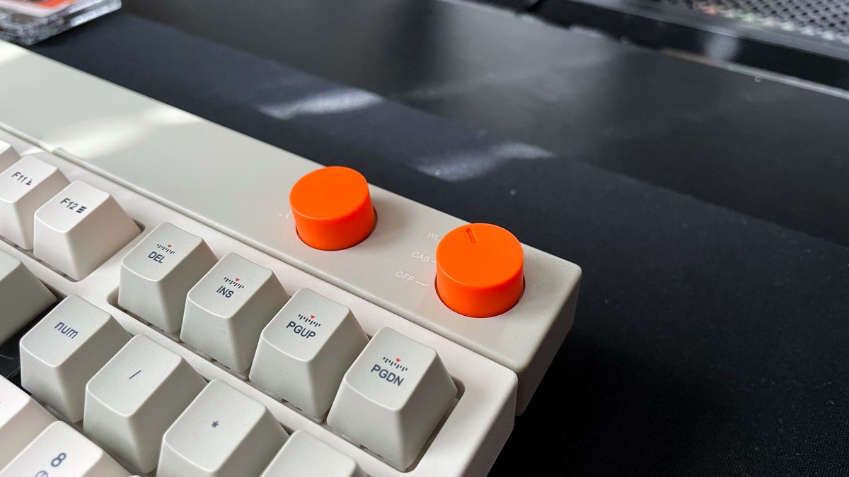 Lofree Block mechanical keyboard review: Type like it’s 1989 with this retro style keyboard ...