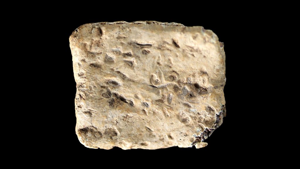 Ancient 'curse tablet' may show earliest Hebrew name of God | Live Science