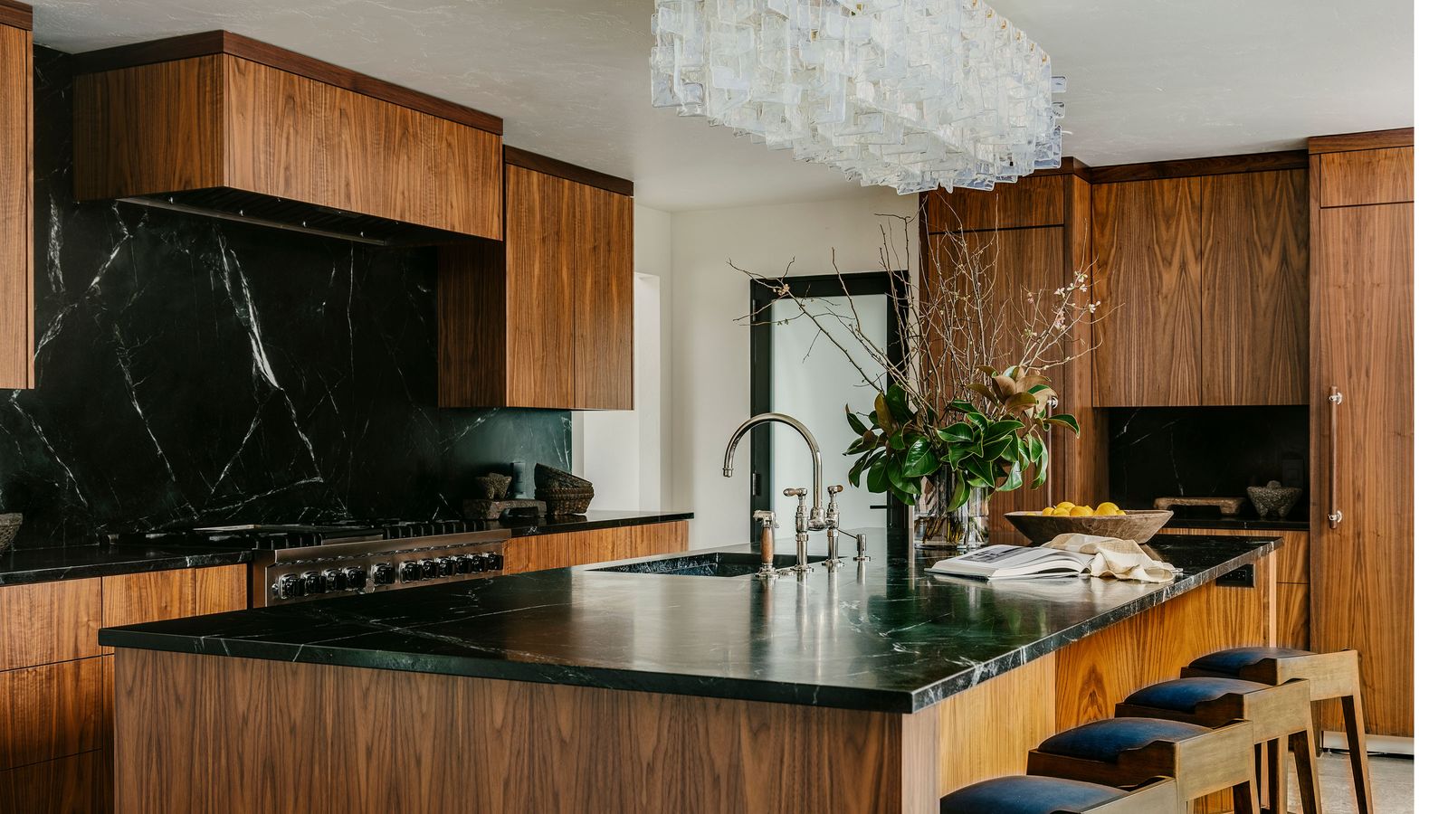 6 lessons in retro style from a smart, mid-century kitchen | Homes and ...