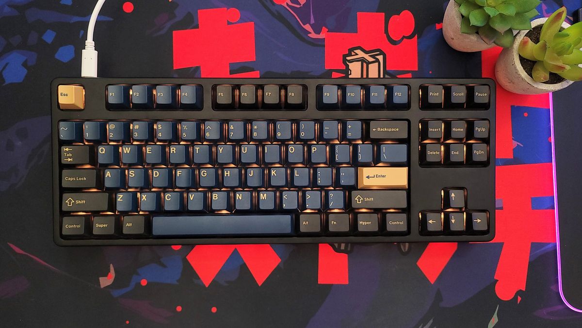 Drop CTRL High Profile Review: The Pre-Built Custom Keyboard You Can ...