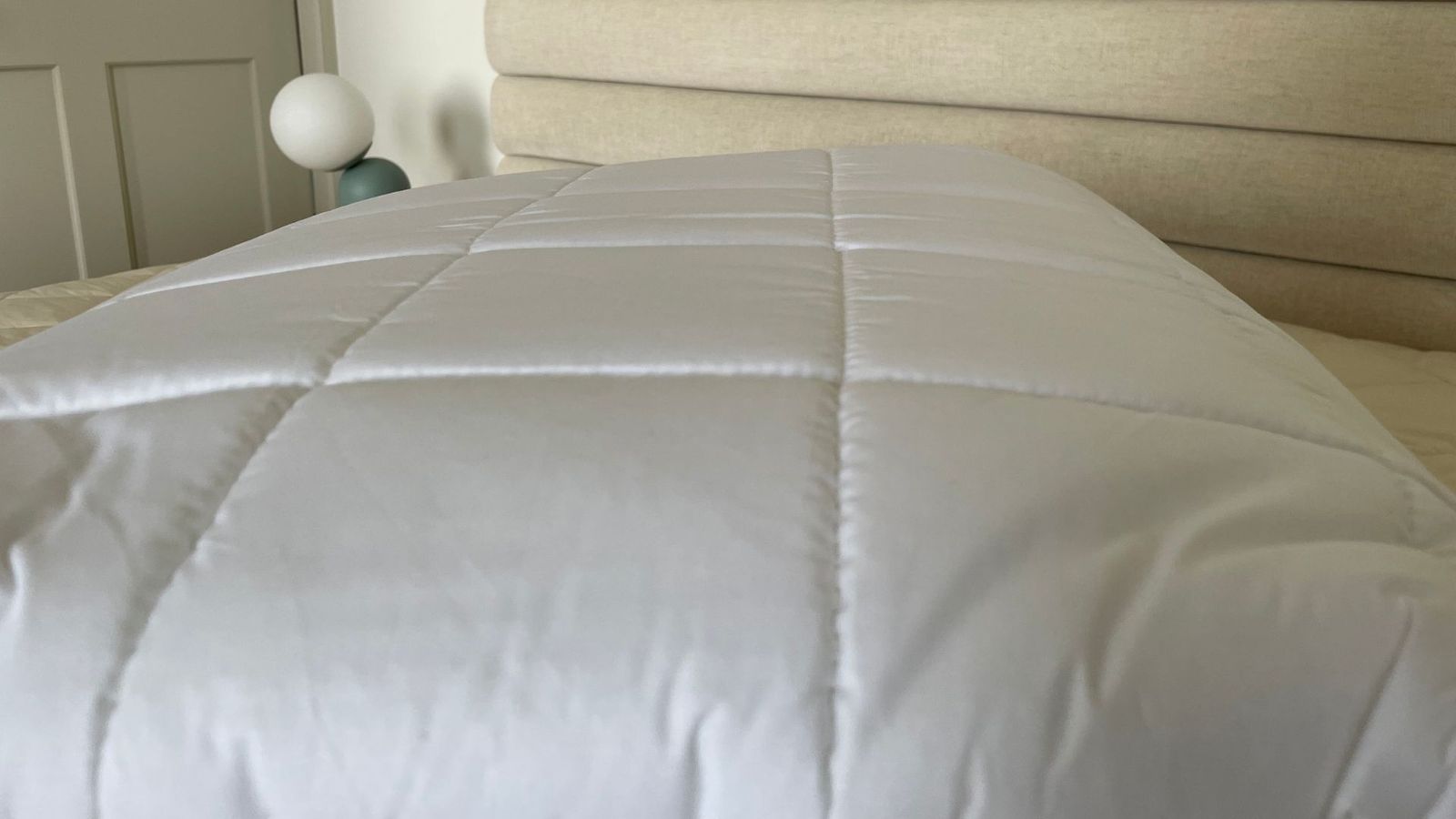 Dreamland Snowed In Organic Cotton Warming Mattress Protector review ...