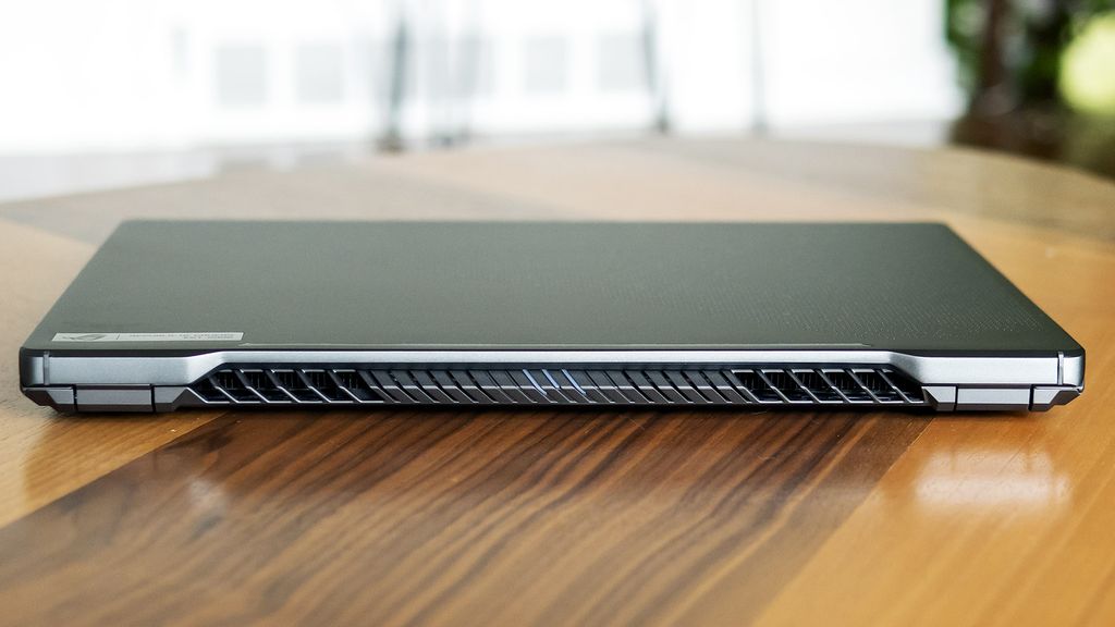 Asus ROG Zephyrus G15 Review: Admirably Portable Gaming | Tom's Hardware