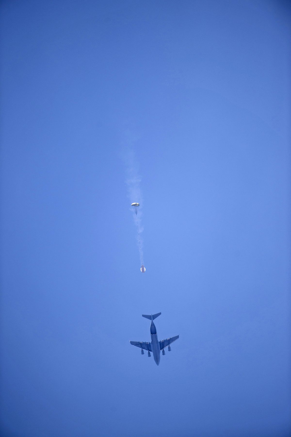 In Photos: NASA's Orion Space Capsule Parachute Test of 2017 | Space