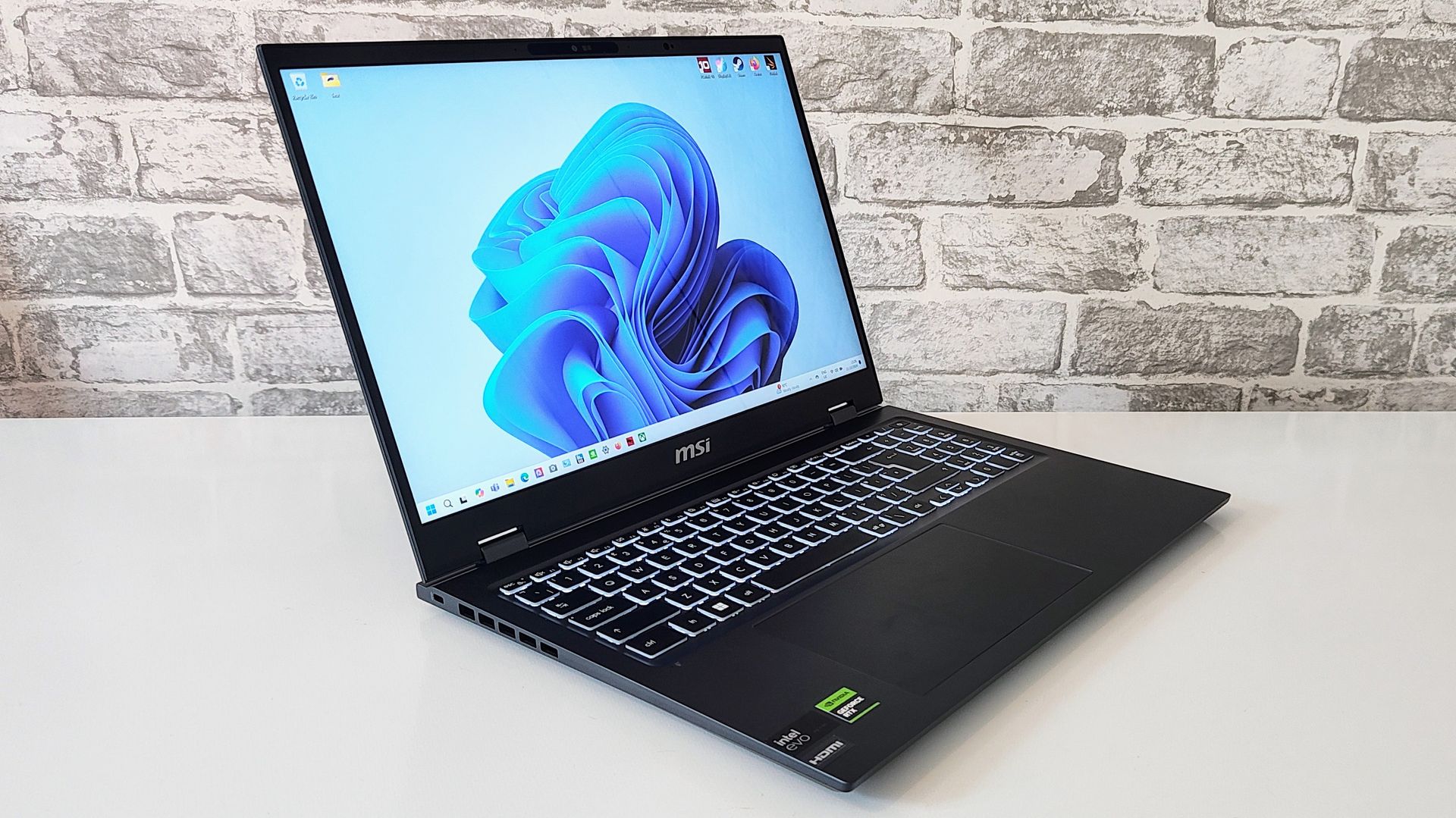 MSI Prestige 16 AI Studio review | IT Pro