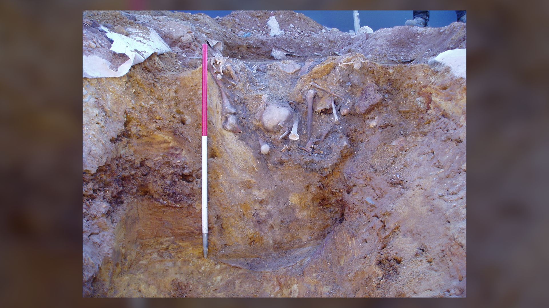 17 people found in a medieval well in England were victims of an ...