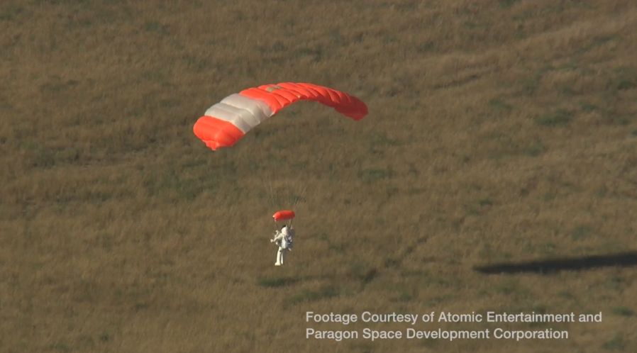 '14 Minutes from Earth' Highlights Perils of Death-Defying Skydive | Space