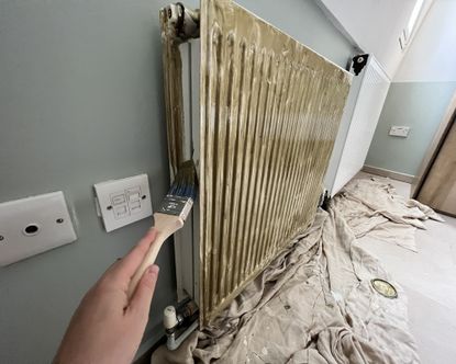 How to paint a radiator for stunning results | Real Homes