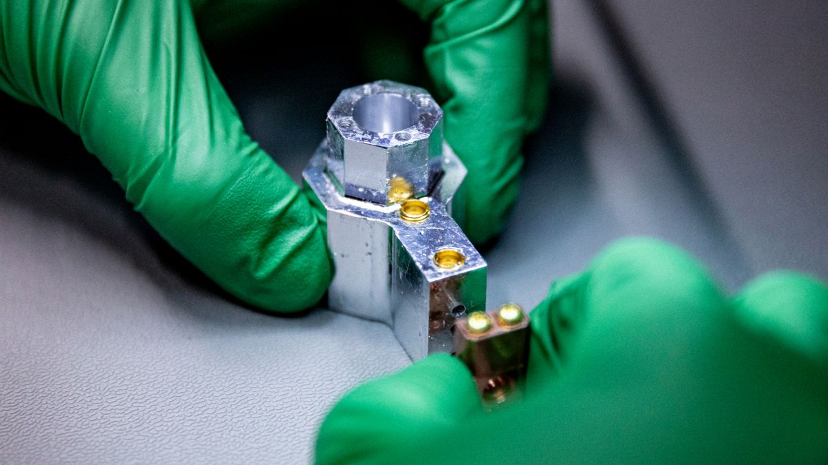 Quantum computing breakthrough could happen with just hundreds, not ...