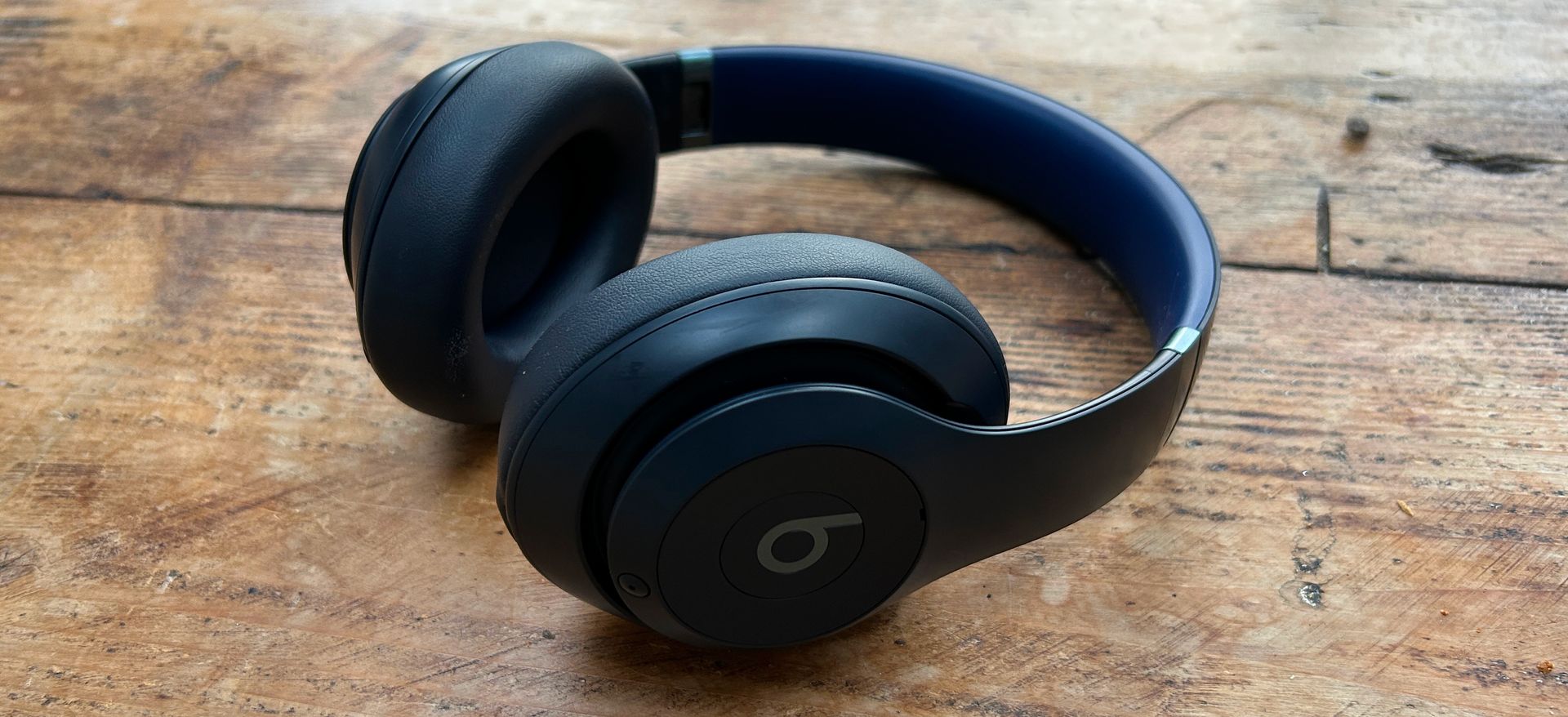 Beats Studio Pro Review: How Are Beats’ Over-Ear Buds For Workouts? | Coach