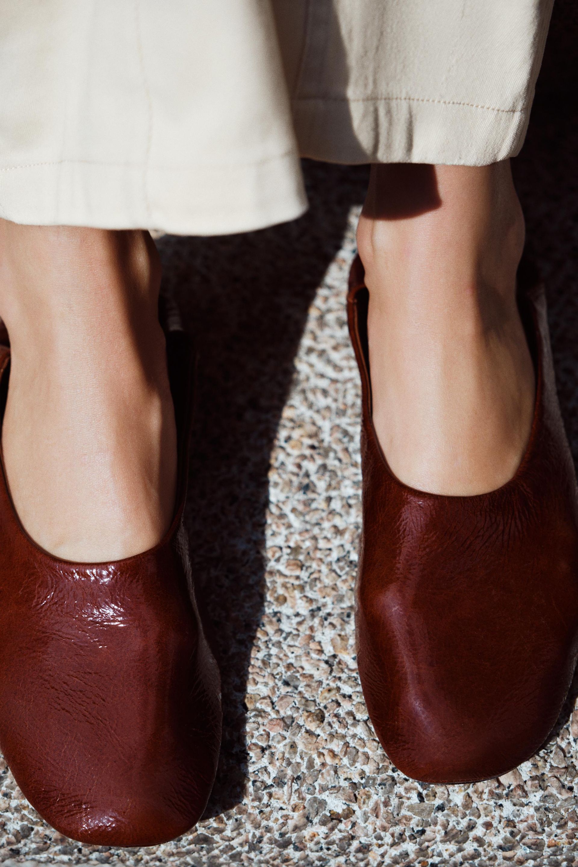 The 30 Best Trendy Flat Shoes From Zara, H&M, and Mango | Who What Wear