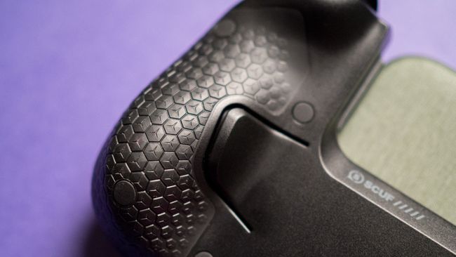 Scuf Nomad review: A terrific mobile gaming controller — with one ...