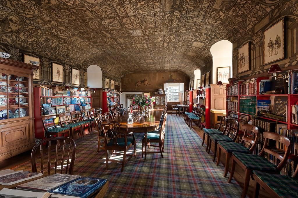 An amazing castle built by Robert the Bruce's descendants, and just ...