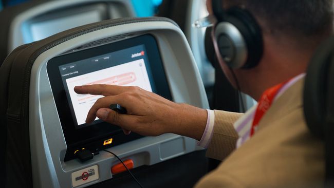 United Airlines is bringing Bluetooth audio to its in-flight ...