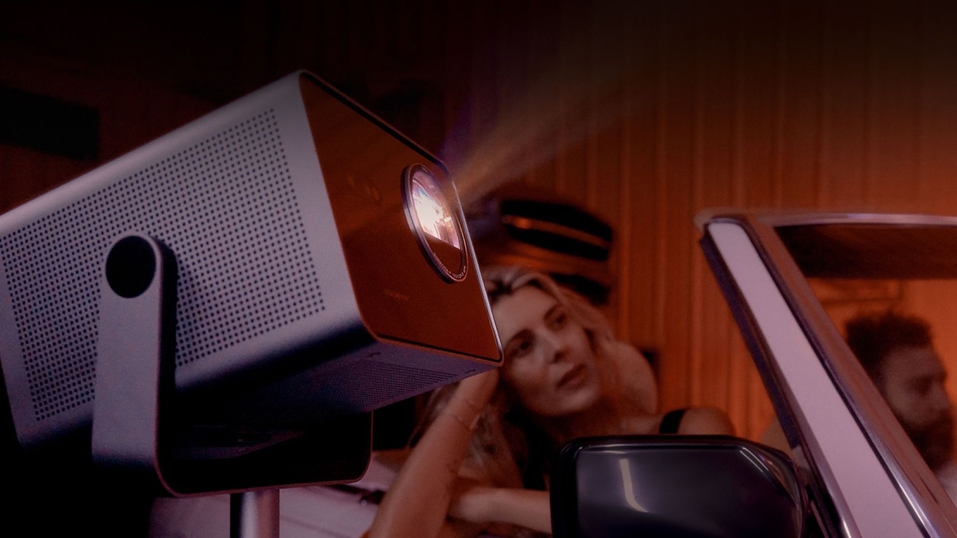 Leica's small new 4K laser projector is a very cool-looking way to get ...